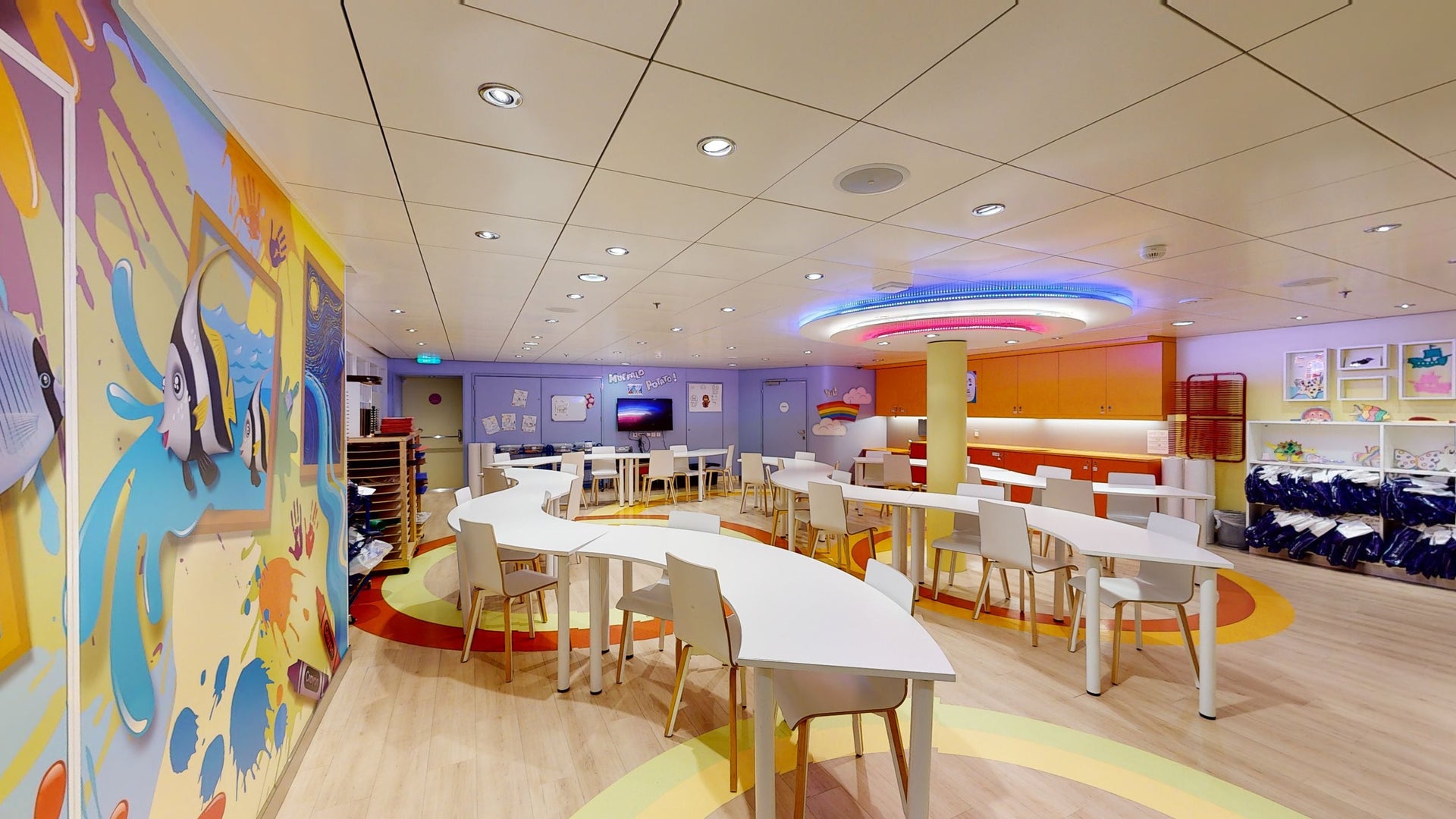 Harmony of the Seas - Adventure Ocean Imagination Studio Virtual Tour ...