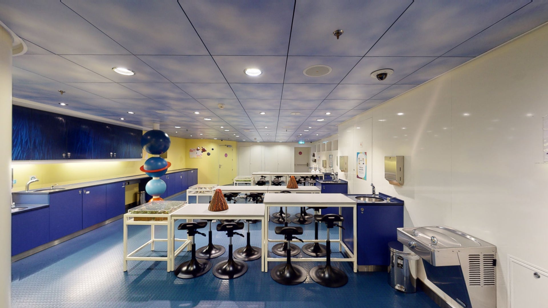 Harmony of the Seas - Adventure Ocean Adventure Science Virtual Tour