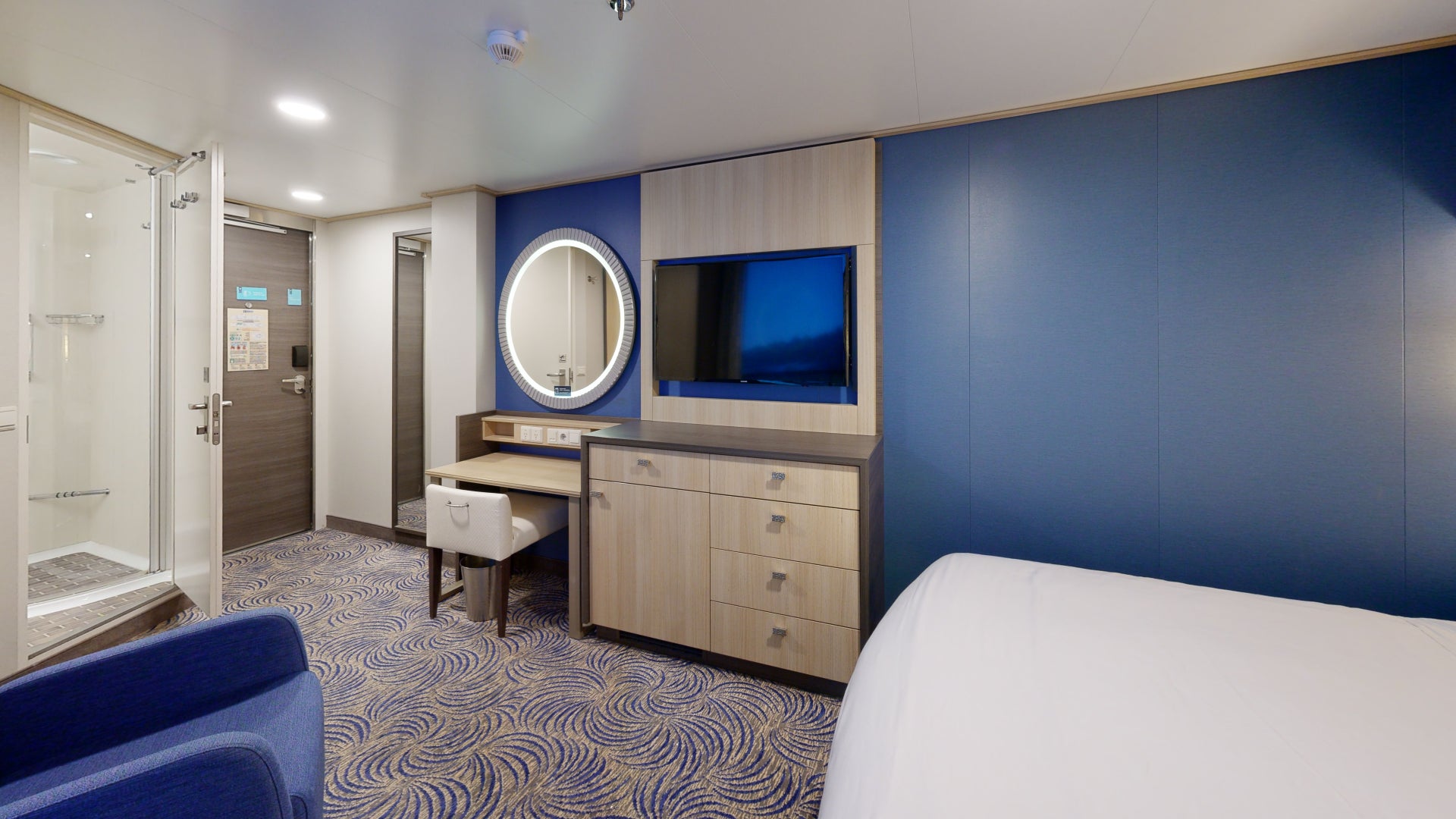 Quantum of the Seas - Interior Virtual Balcony - by Nuvo360